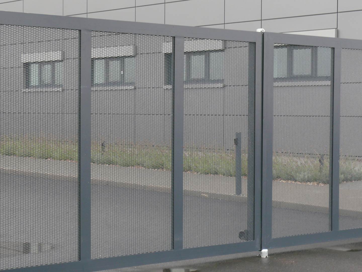 Křídlové brány | Elewood.cz